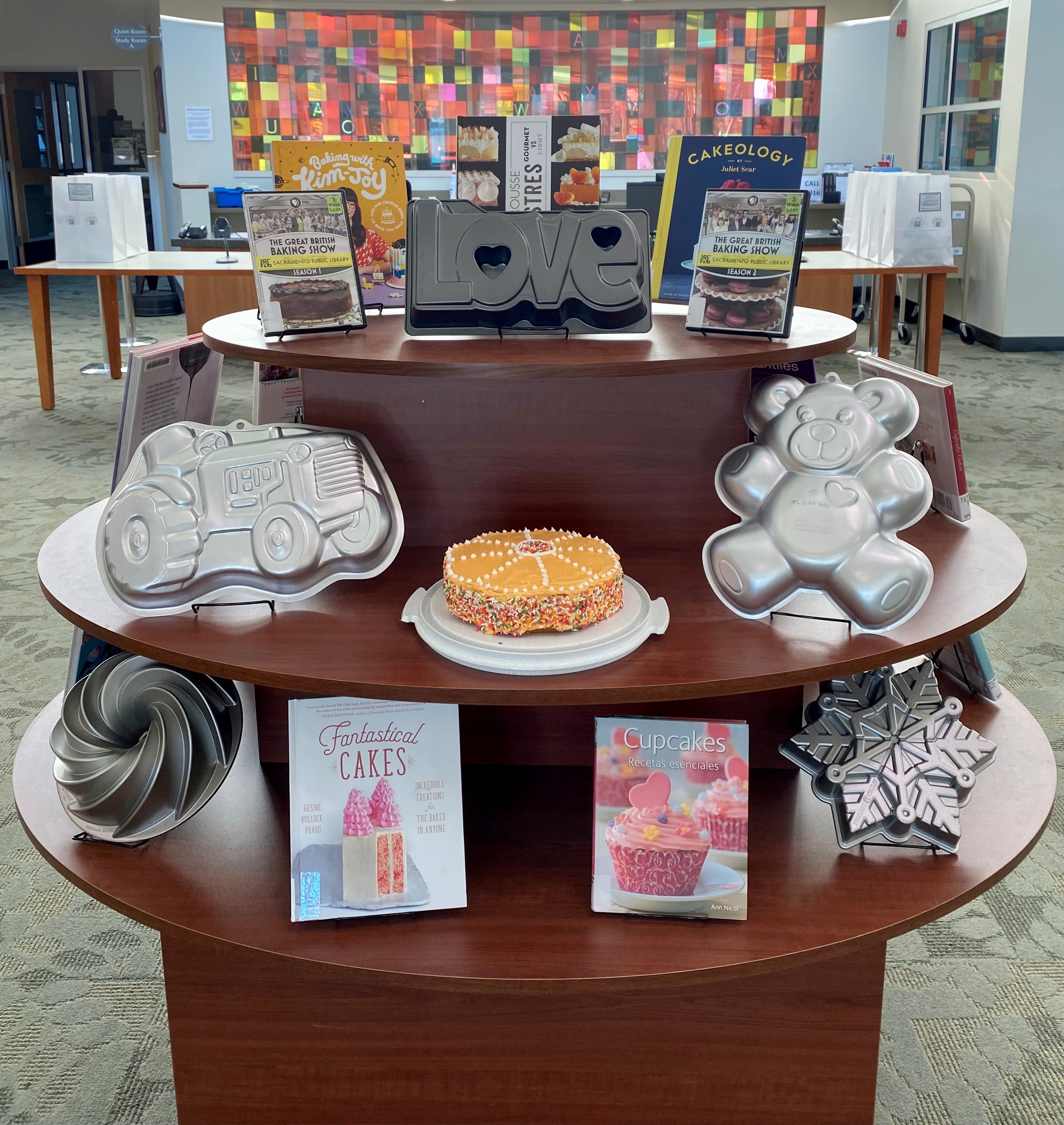 Shari Nichelini Cake Pan Library | Sacramento Public Library